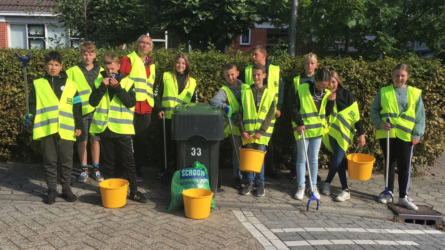 Terra Winsum verzamelt 35 kilo zwerfafval